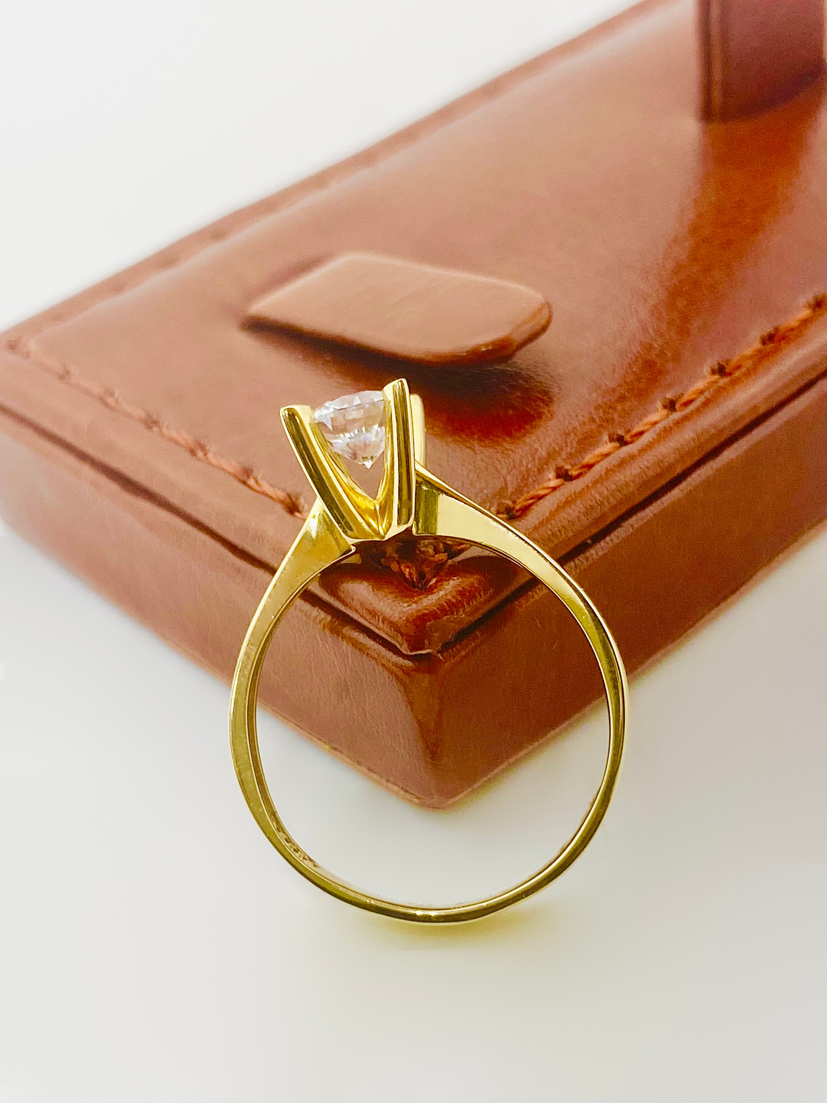 Shop 18k Gold Rings for Women Online – Embellish Gold